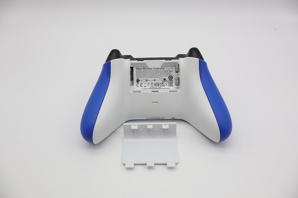 Microsoft Xbox Wireless Controller Shock Blue Color | eBay