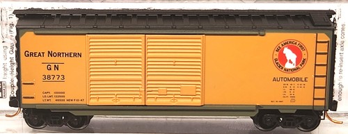 N scale Micro-trains Great Northern box car 02300311 #38773 / NIB / 17 ...