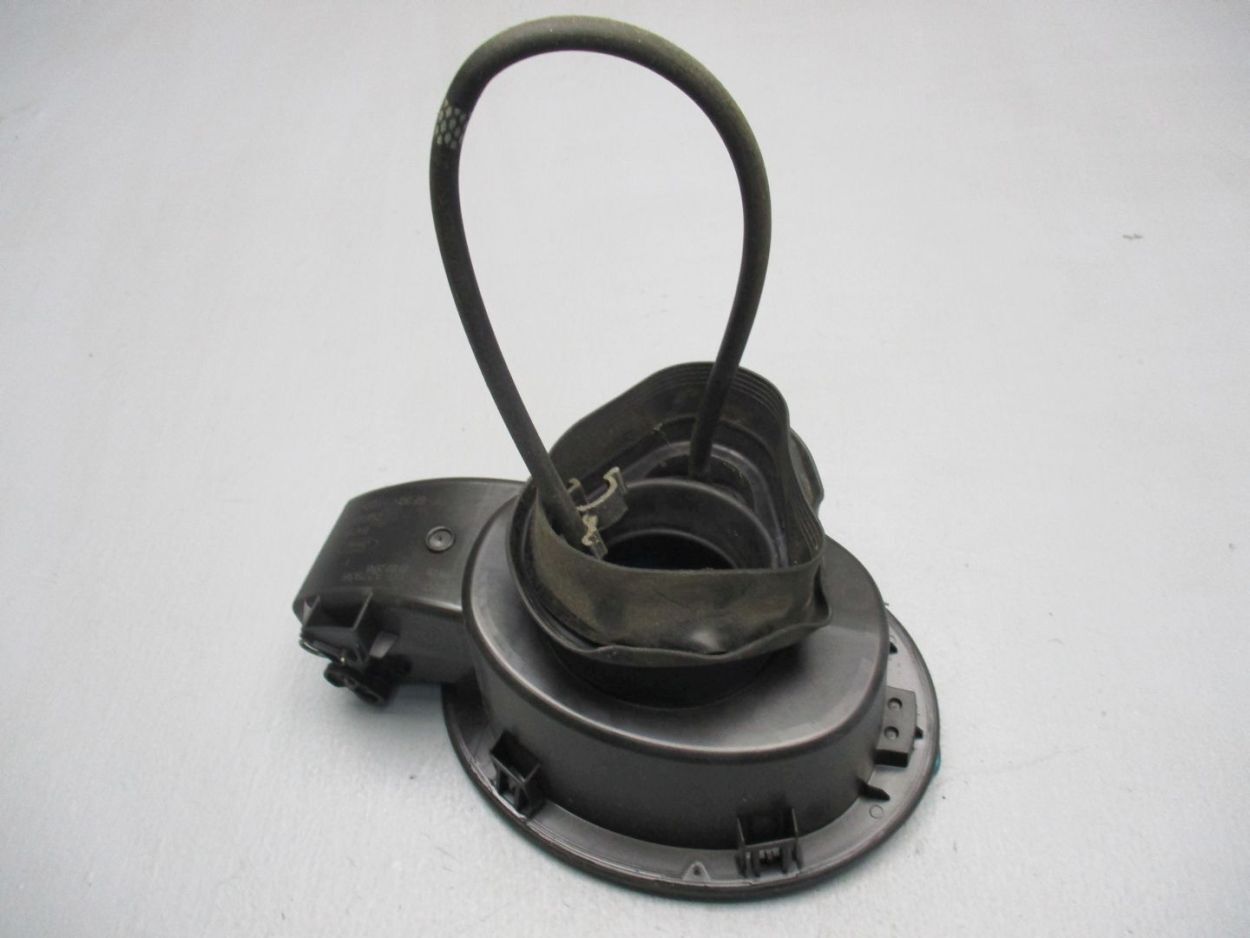 Tankklappe Tankdeckel Lagun-Blau met für FORD FIESTA VII HF HJ 1.0 ...