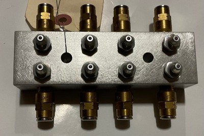 FS DEPOT MANIFOLD BLOCK 1/8 NPT 8 P 504486-30 NEW OEM 504486-30 | eBay