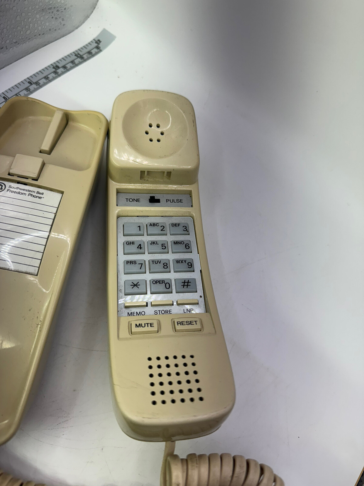 Vintage Genuine Southwestern Bell Freedom Telephone FC 2570 Phone ...