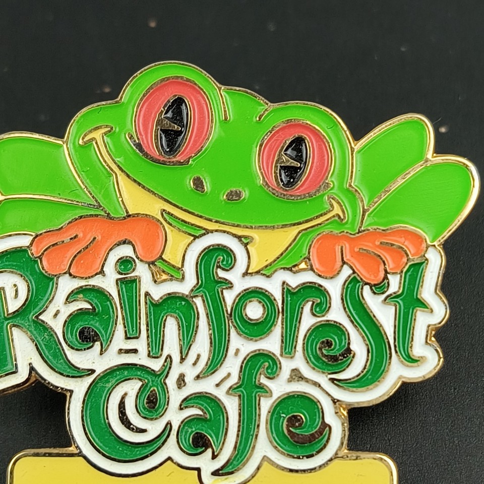 Rainforest Cafe Detroit Michigan Cha! Cha! Tree Frog Mascot Lapel Hat ...