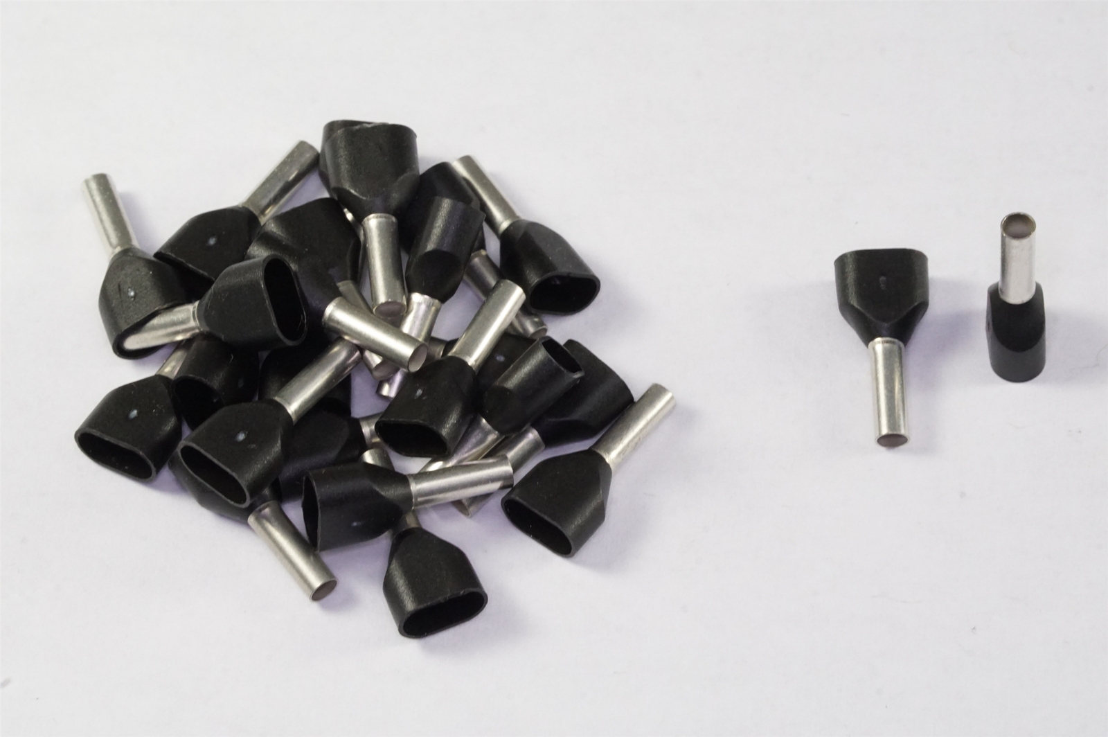 Lot of 25 x 2777.0 Altech Insulated Dual Wire Ferrule 2 x 16AWG Black ...