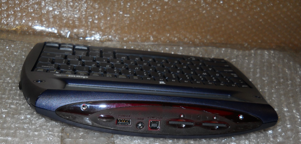 Dana by AlphaSmart Digital Typewriter Word Processor-NO STYLUS-NO POWER ...