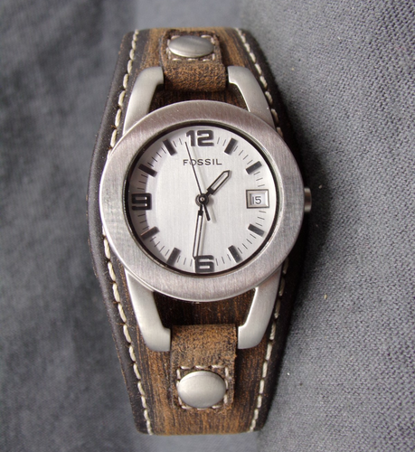 Women's FOSSIL Water-Resistant Watch JR-8605 w/ New Battery - Works ...