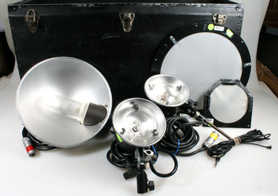 STUDIO LIGHTING KIT IN HEAVY DUTY CASE, VINTAGE | eBay