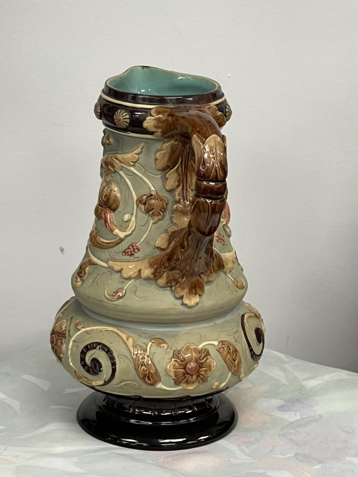 ANTIQUE WILHELM SCHILLER MAJOLICA VASE GOTHIC NEPTUNE POSEIDON HANDLED ...