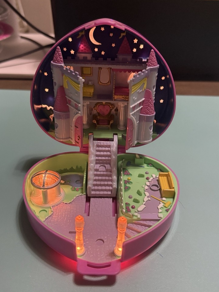 Polly Pocket 1992 VTG Bluebird Starlight Light-up Castle Complete Works ...
