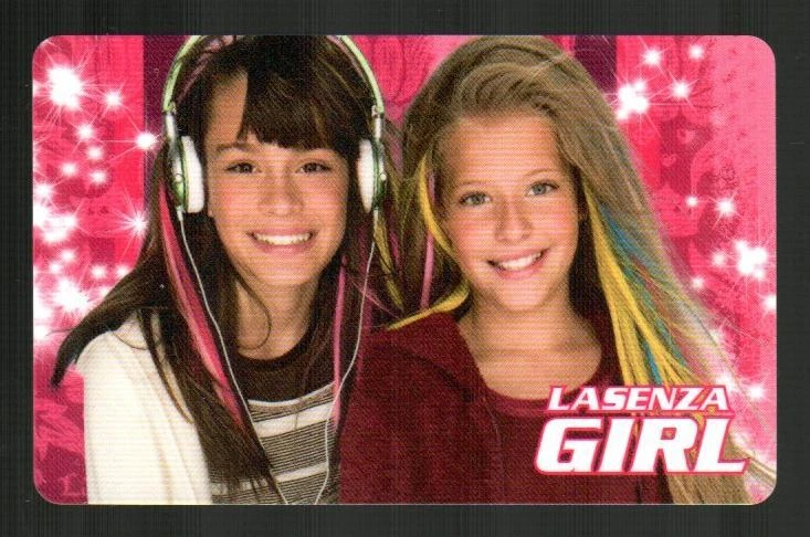 La Senza Girl Canada