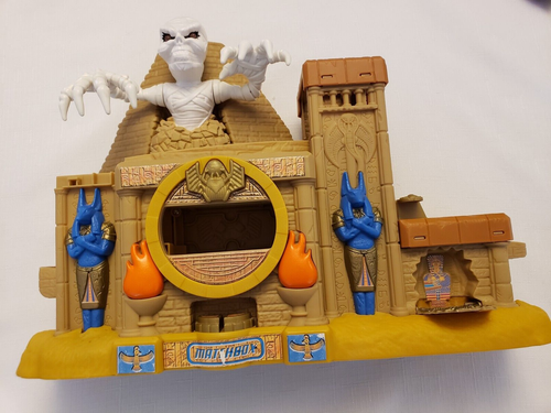 Matchbox Search for Mummy's Gold Talks Lights HAUNTED HOUSE Playset ...