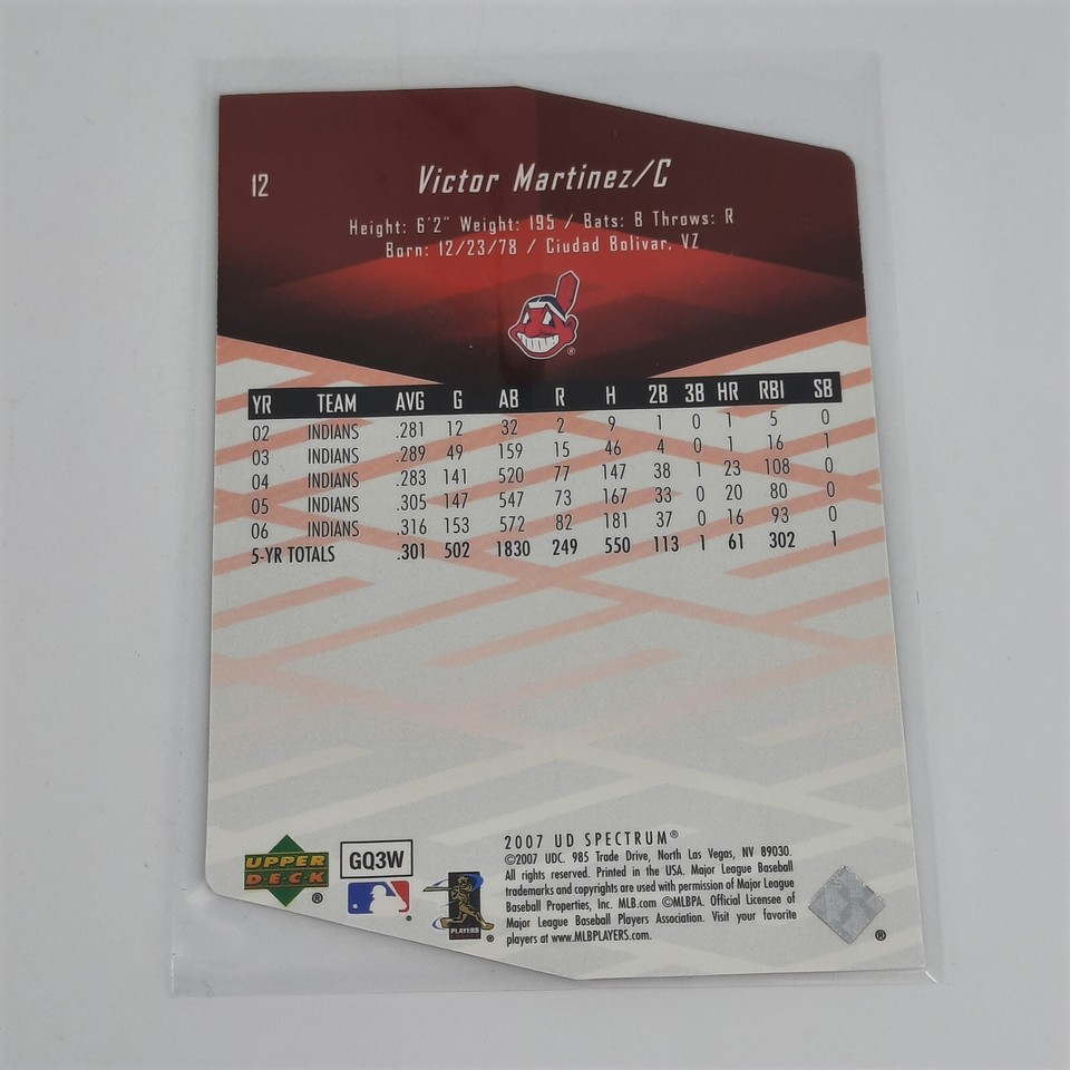 2007 Upper Deck Spectrum Die Cut Red Baseball Card #12 Victor Martinez ...