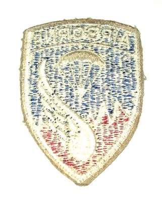 ORIGINAL CUT-EDGE KW 187th AIRBORNE RCT REGIMENTAL COMBAT TEAM WORN ...