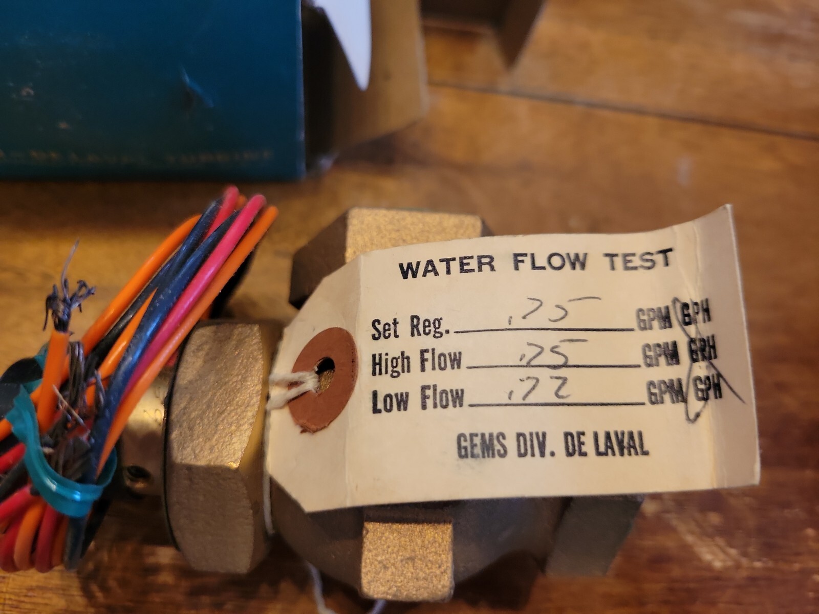 Gems 26440 Fs-400 Brass Flow Switch 0.75 GPM 90 Deg Angle for sale ...