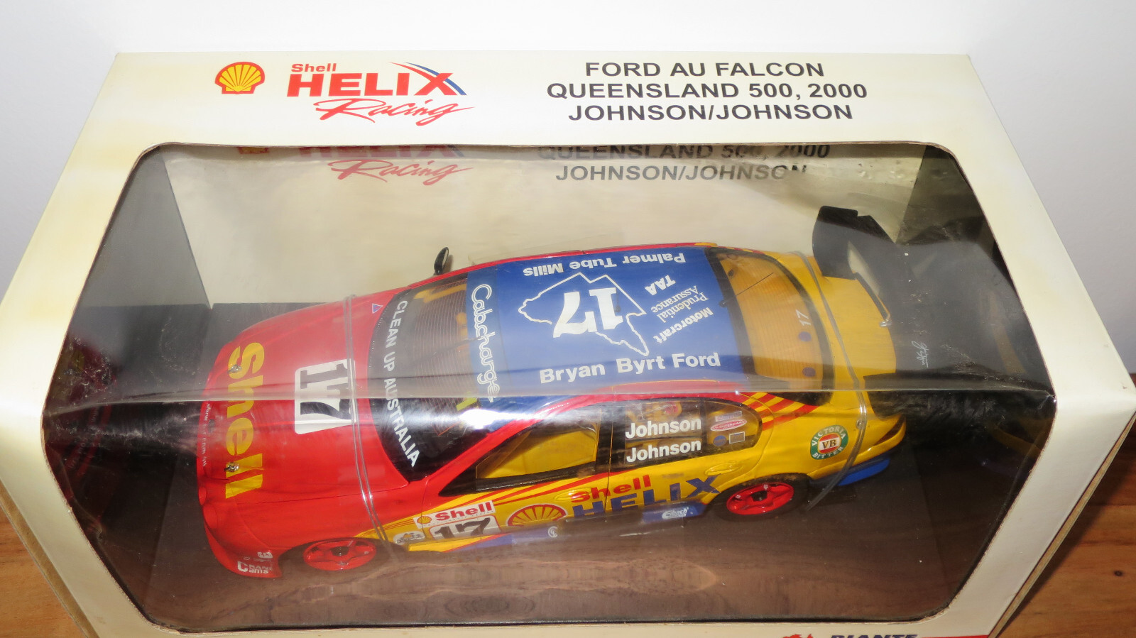 1/18 BIANTE DJR #17 FORD AU FALCON JOHNSON JOHNSON QUEENSLAND 500 2000 ...