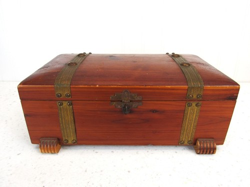 Vintage Wood Footed Jewelry Box storage chest with rounded top for lock ...