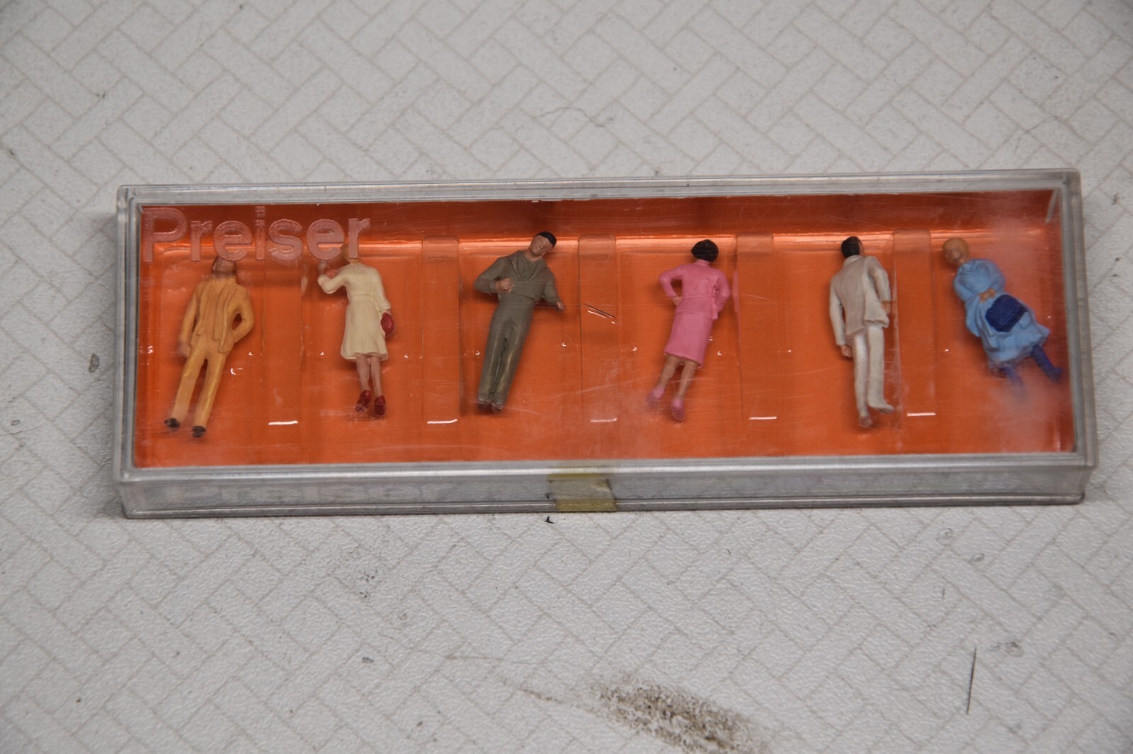 Preiser HO Standard-Serie, Figuren-Sets einzeln , je 8.- €, fabrikneu ...