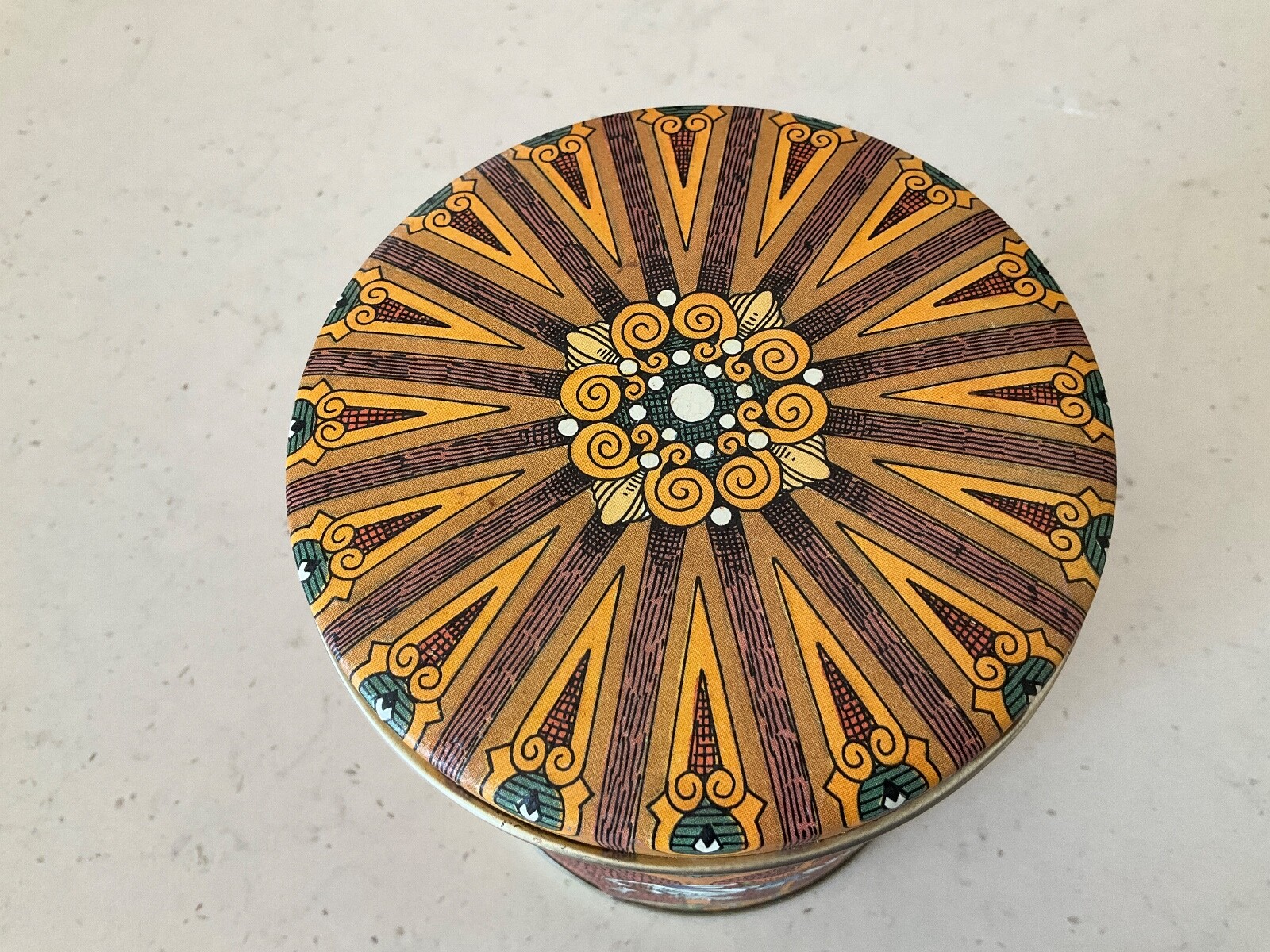 Music Box Cookie Tin Container Carousel-themed "Carousel Waltz" Gary ...