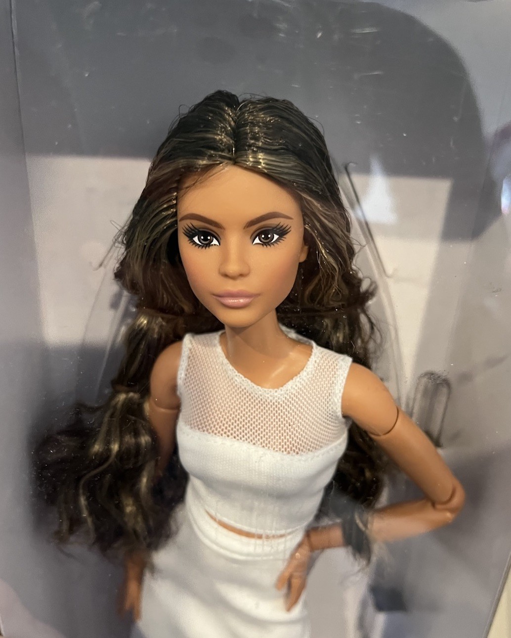 Barbie Looks #1 Brunette Wavy Hair Signature Collector Doll Made To ...