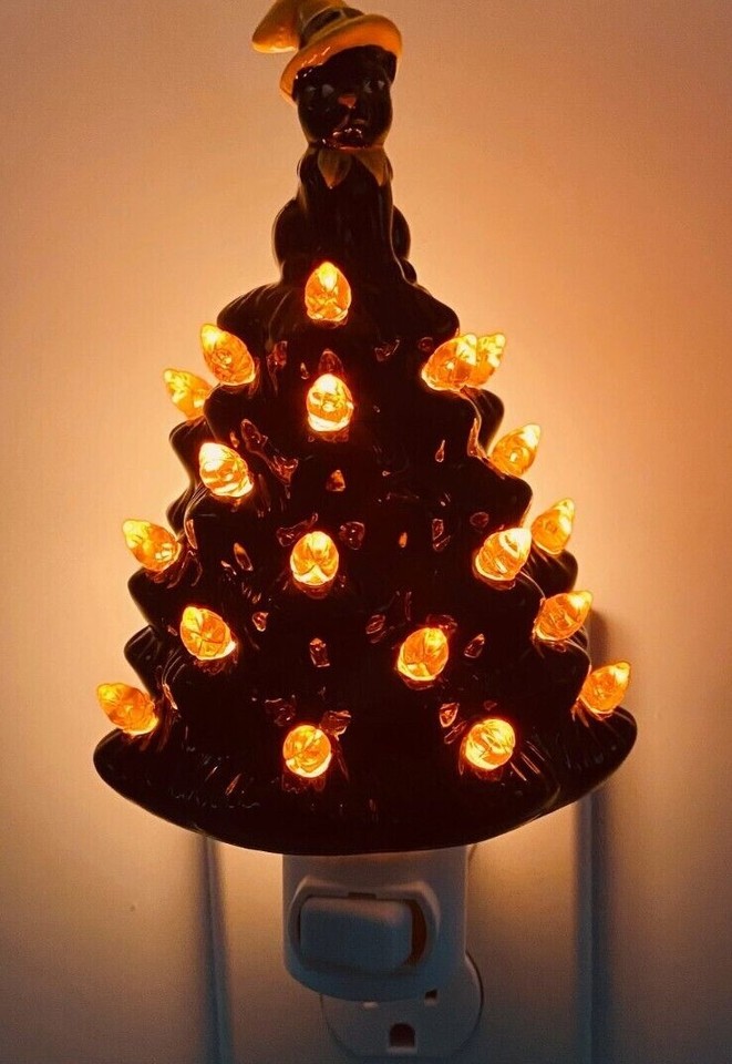 HALLOWEEN Plug-In NIGHT LIGHT Ceramic GHOST, SKULLS or BLACK CAT Night ...