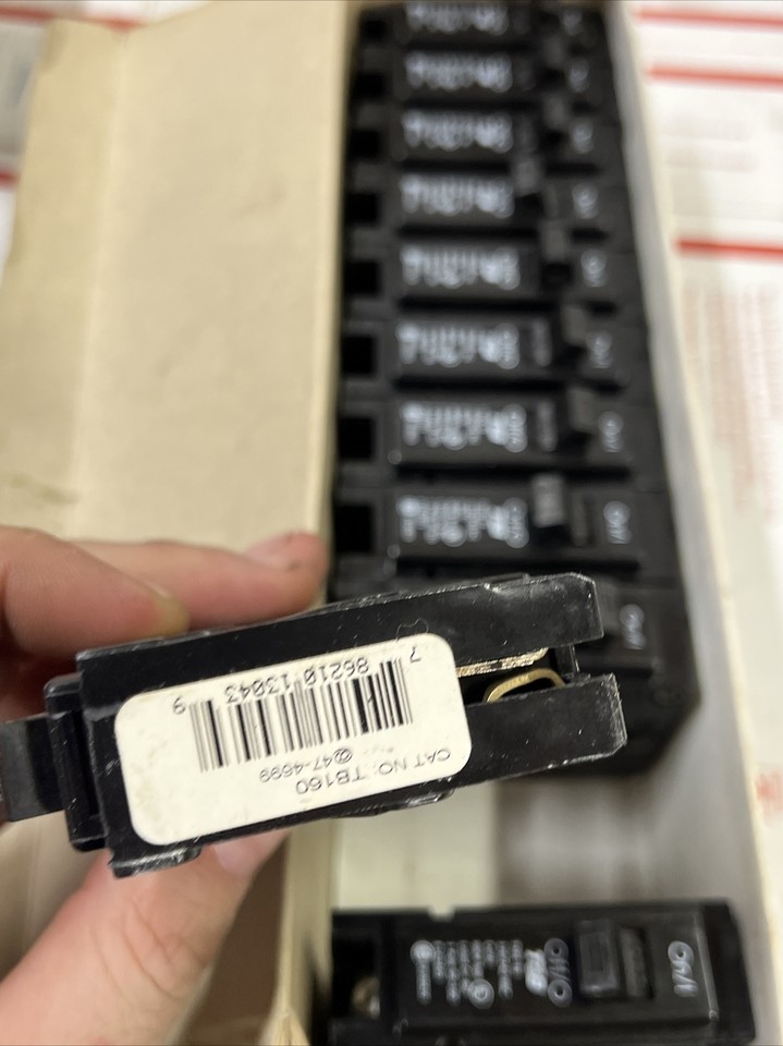 Lot/39 T&B 25A 40A 50A 60A 1P TYPE TB CIRCUIT BREAKER/s TB160 TB125 ...