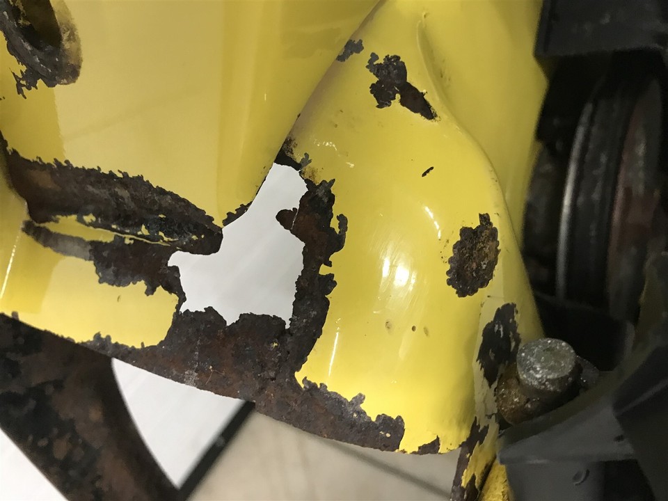 JOHN DEERE SST16 SST18 48” MOWER DECK | eBay