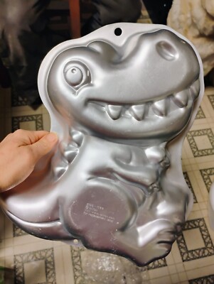 Wilton Cake Pan Baby T-Rex Dinosaur Baking Mold 2105-1022 | eBay