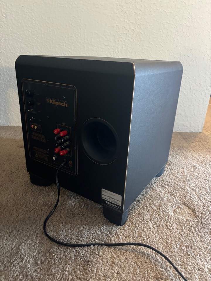 Klipsch speakers- two KG2.5, two epic-CF1, one KV3, all medium oak. One ...