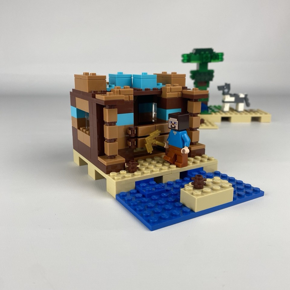 LEGO Minecraft: The Crafting Box 2.0 (21135) Retired set 99% Complete ...