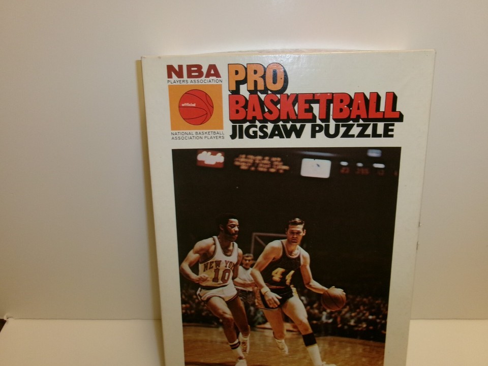 1971 NBA Pro Basketball 500 Piece Jigsaw Puzzle-Jerry West/Walt Frazier ...