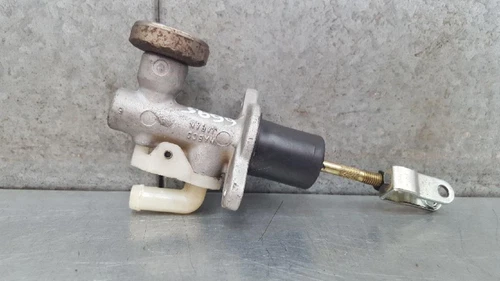 306105X01B Pumpe Kupplung für NISSAN Pathfinder (R51) 2.5 DCI Le 2010 ...