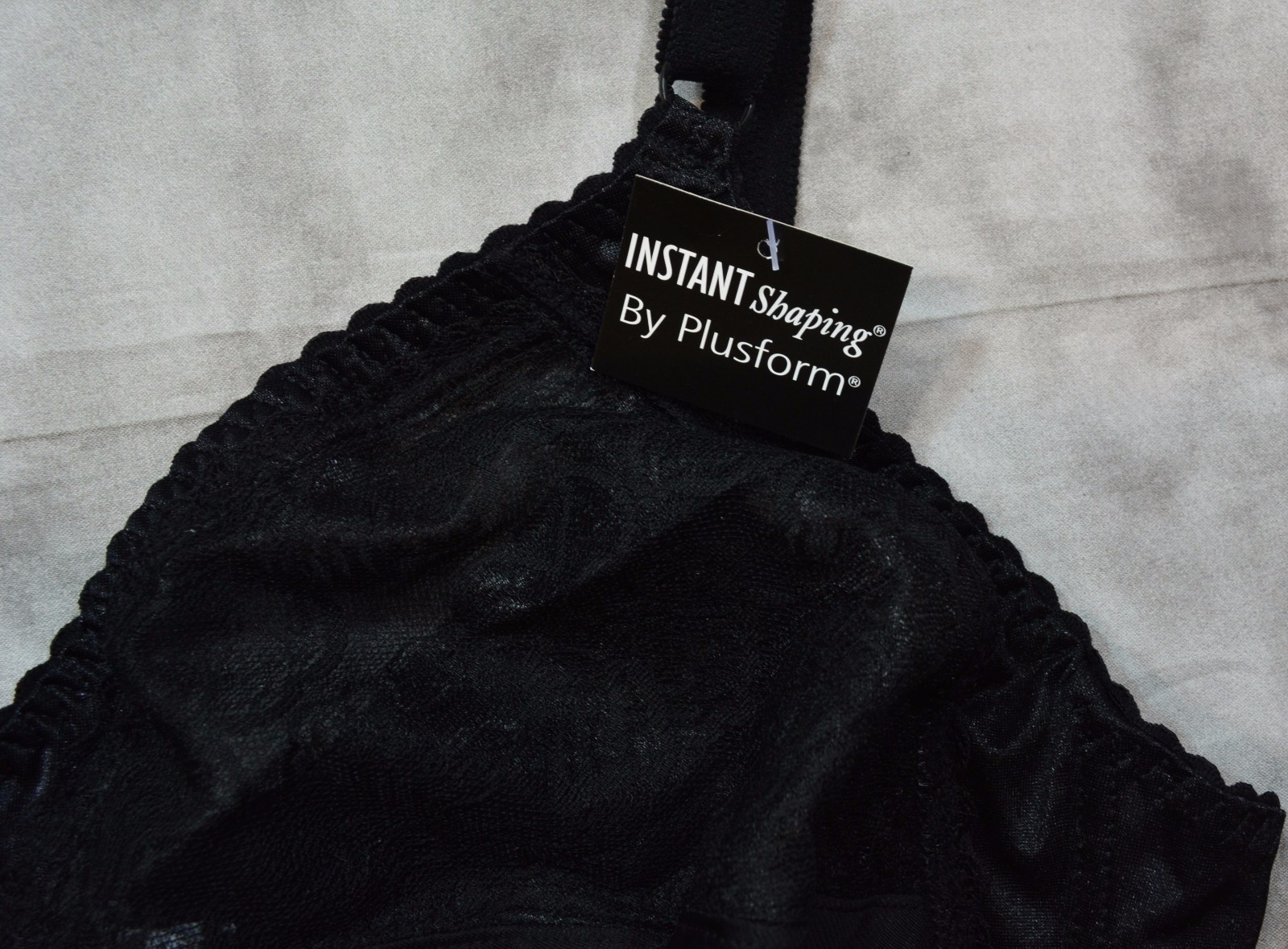 2pc Lot Instant Shaping By Plusform Wireless Black Half Lace Bra ...