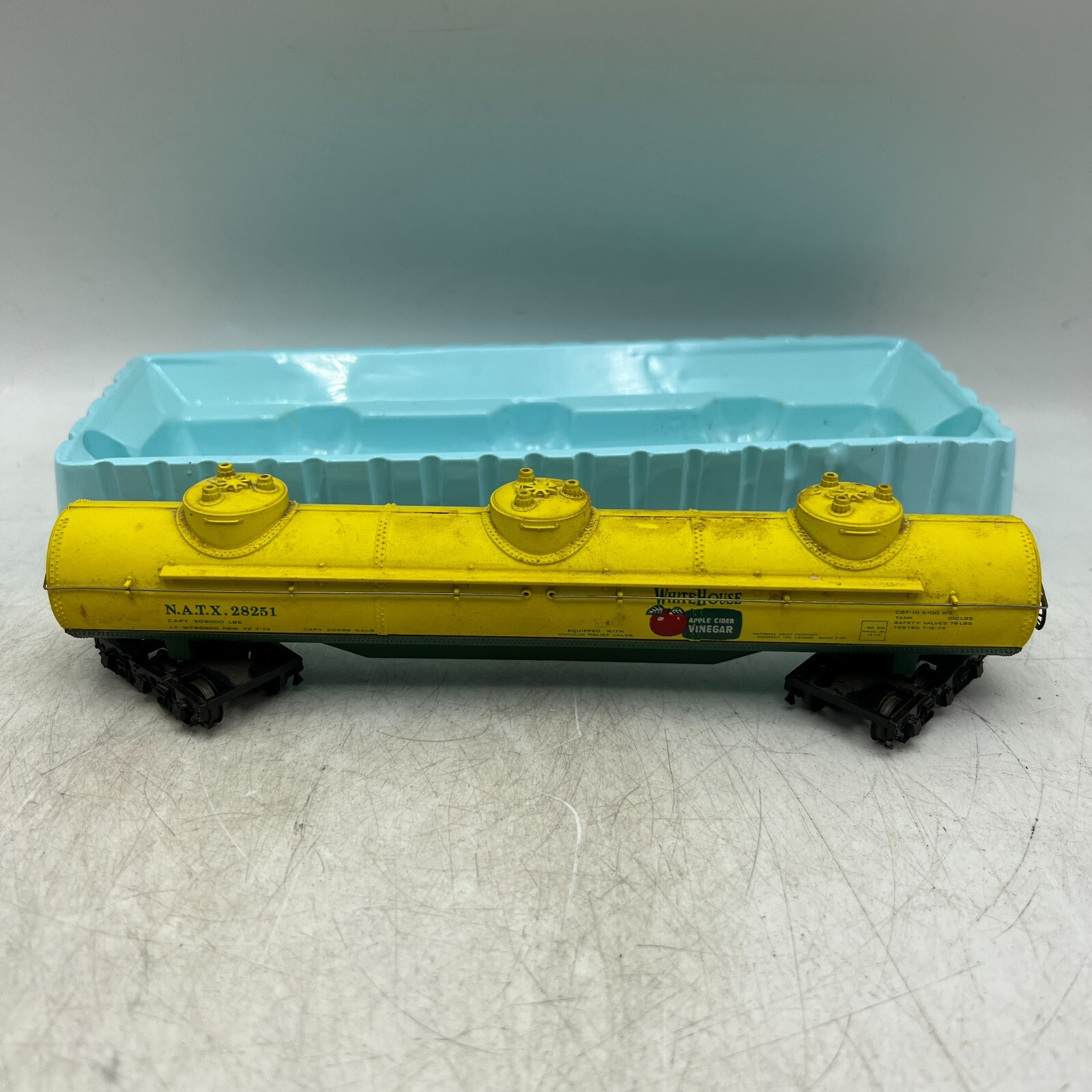 Tyco NATX 28251 White House Apple Cider Vinegar Long Tanker Car Ho ...