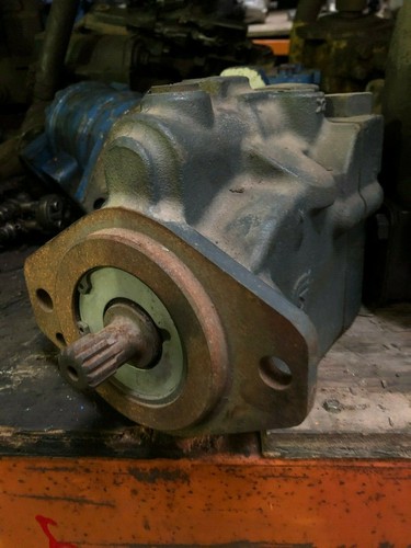 SAUER SUNDSTRAND LV30DN AYNFFOOSN HYDRAULIC PUMP NAFF 18NN 425 4116 A ...