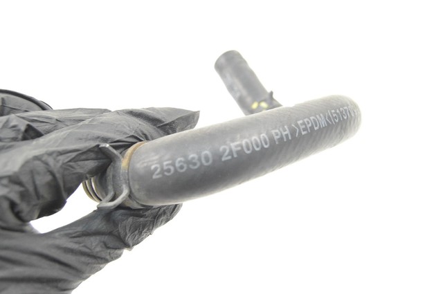 Kia Sportage Mk3 2.0 Crdi AWD Rohr Schlauch 25630-2F000 online kaufen ...