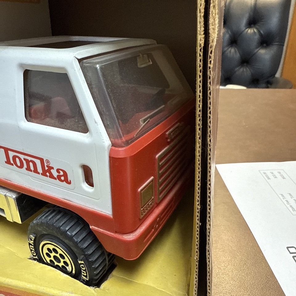 Tonka 1979 No. 1937 Private Label Long Rig -Roadway- Very Nice Shape in ...