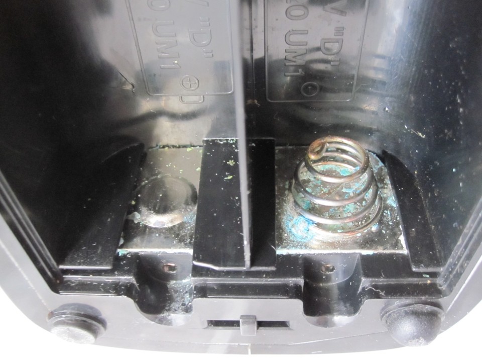 WowWee Robosapien V1 OG 2004 RC Robot Toy w/ Remote Control AS-IS ...