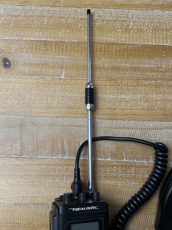 Realistic TRC 221 40Channel CB Radio Transceiver + Mic Tested, Working ...