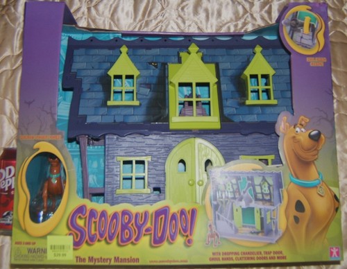 Scooby-Doo! The Mystery Mansion Playset *Factory Sealed *Slight damage ...