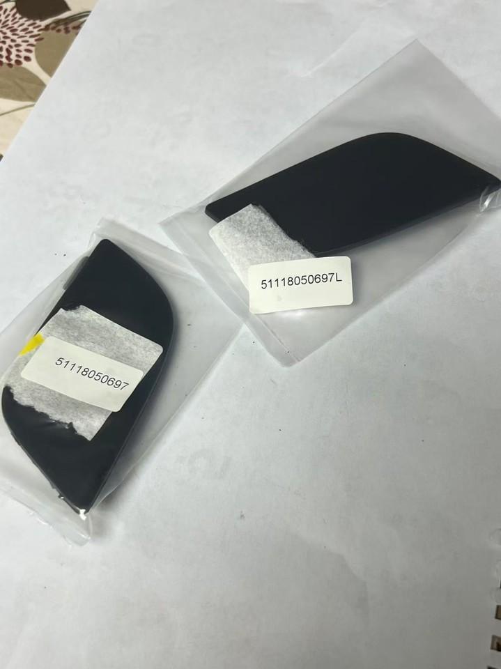 2011-2016 Chevrolet Cruze License Molding Rear w/ Lamps | 95270503 ...