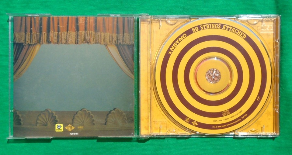 'N Sync CD - "No Strings Attached" 2000 14 Pop Songs ♪ Good Condition ...