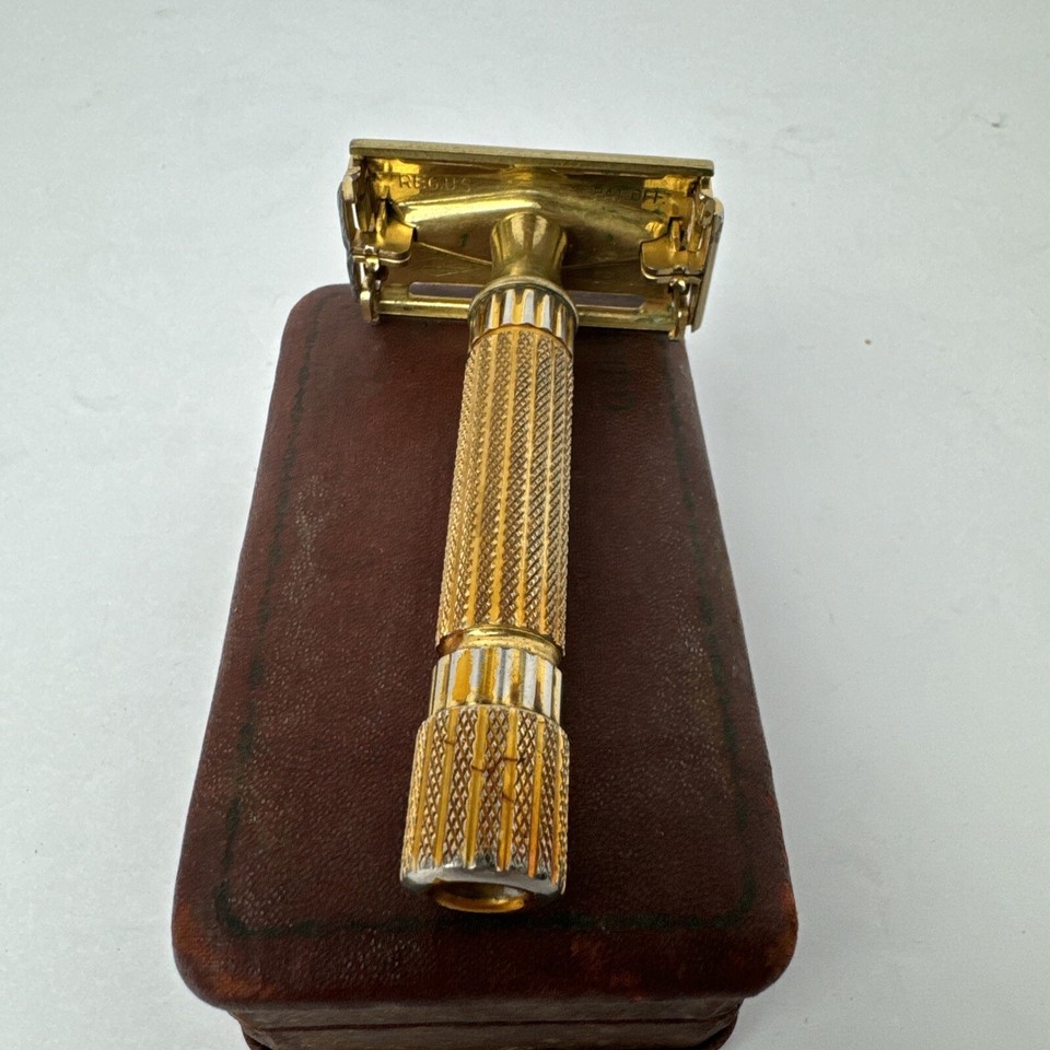 Vintage 1940's Gillette Gold Aristocrat DE TTO Safety Razor w/ Case | eBay