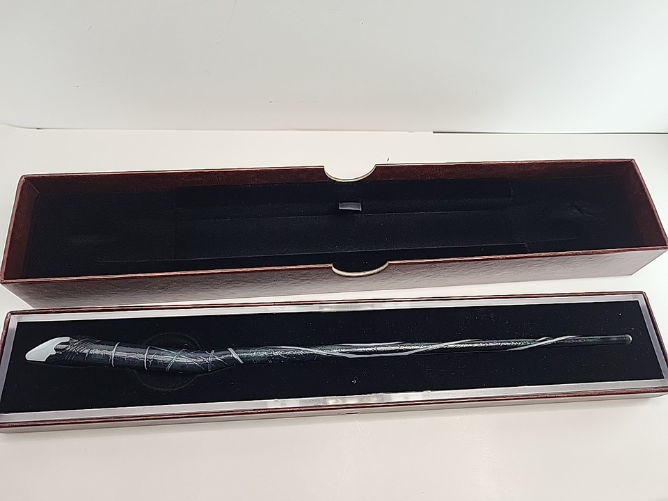 Harry Potter Magic Caster Wand Ultimate Experience - Defiant in Box | eBay