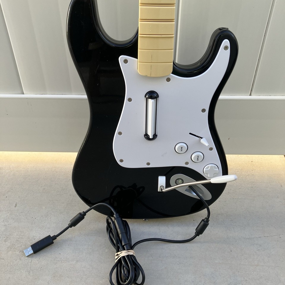 Xbox 360 Fender Stratocaster Wired Guitar Control Harmonix 822152 | eBay