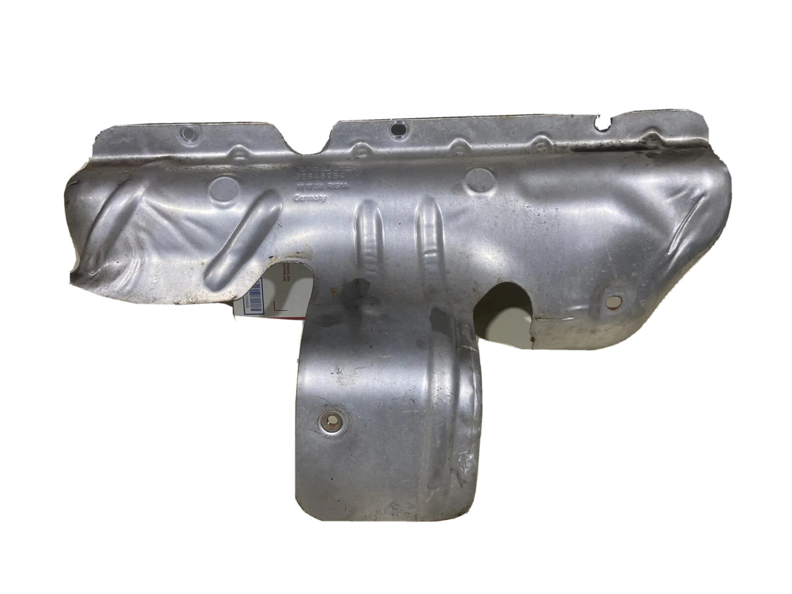 VOLVO OEM 08-15 S80 3.0L-L6 Exhaust Manifold-Protect Plate 30646954 for ...