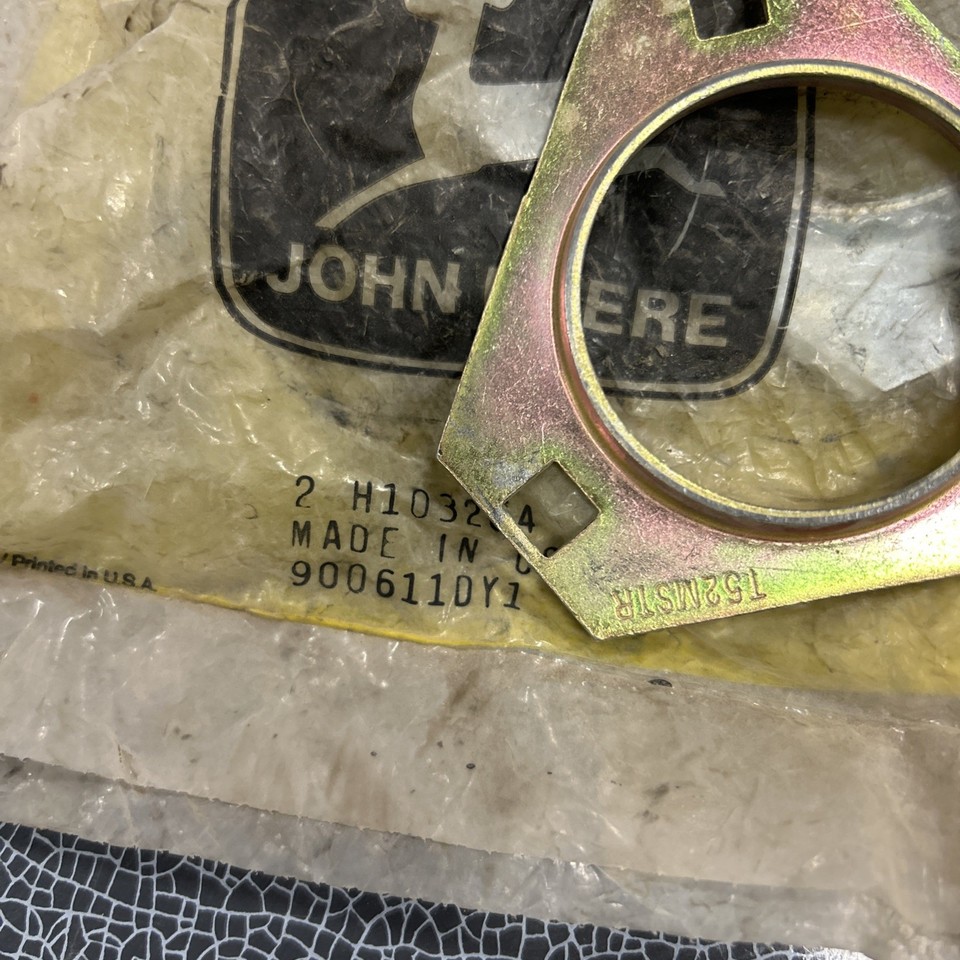 H103264 John Deere Flanged Bearing Housing - NOS NEW Genuine OEM JD ...