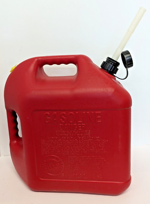 Oil & Gas - Blitz 5 Gallon Gas Can