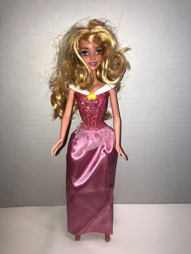 Barbie Doll Style Articulated . Moveable Parts | eBay