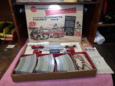 AC Gilbert American Flyer Auto Rama Autorama Figure 8 Corvette Race Set ...