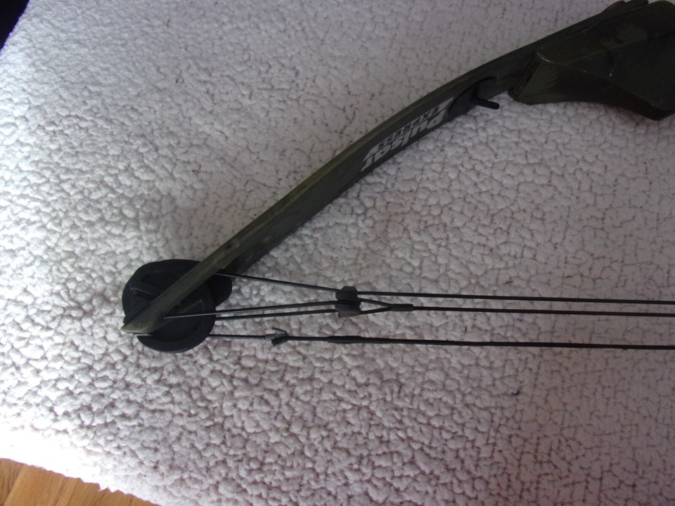PSE Game Sport Pulsar Express Compound Bow | eBay