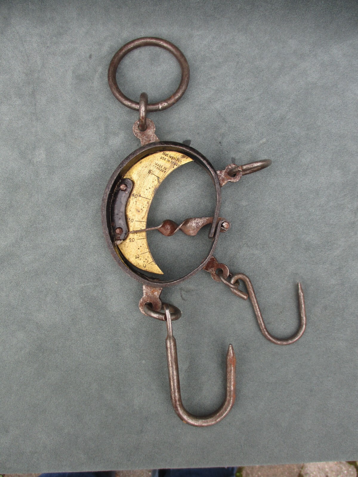 Buffalo Hide Scale - Fur Trappers C-Balance Scale - Antique - Marked ...